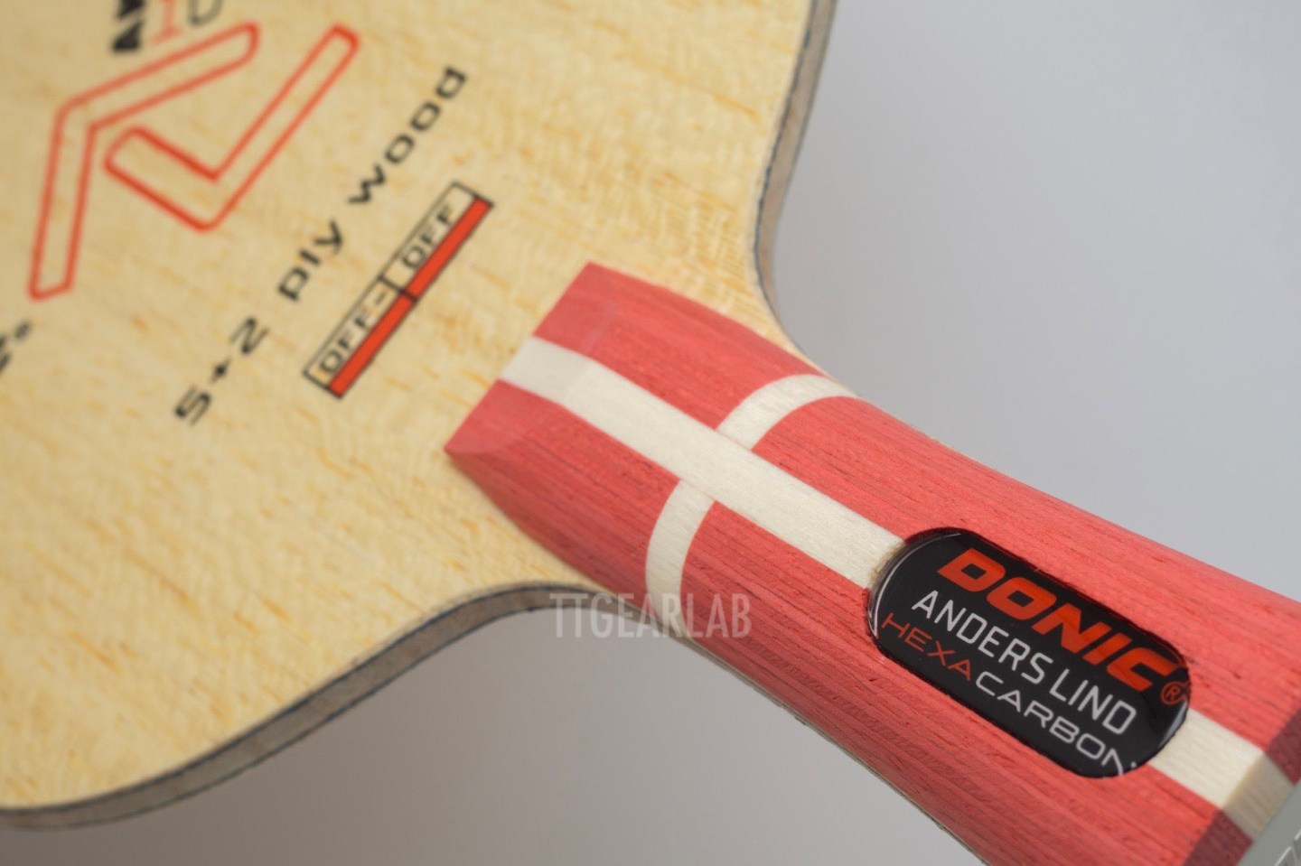 Donic Anders Lind HexaCarbon [Photos & Information] – TTGearLab